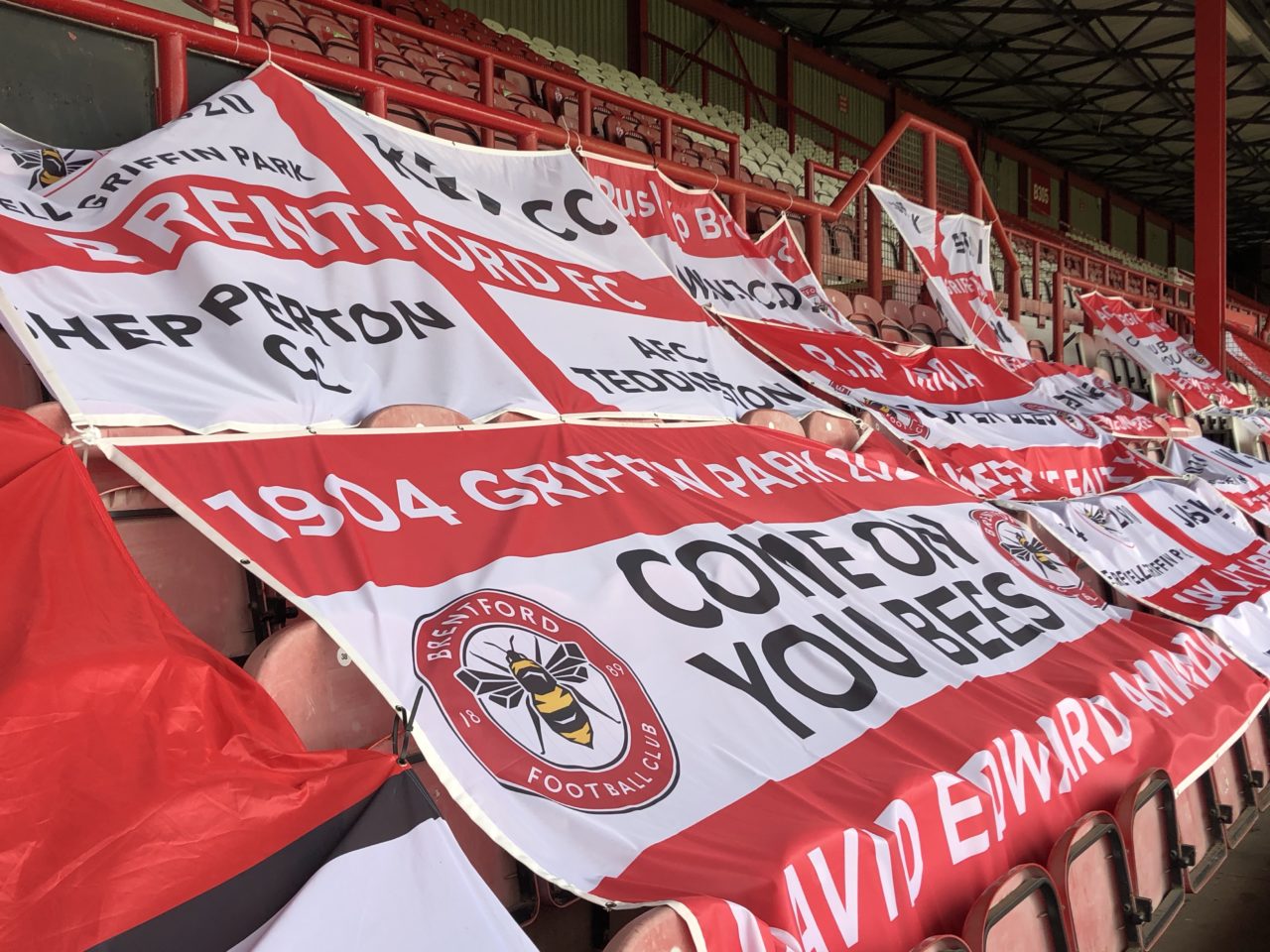 SALUTE TO THE GRIFFIN PARK FLAGS | Bees United